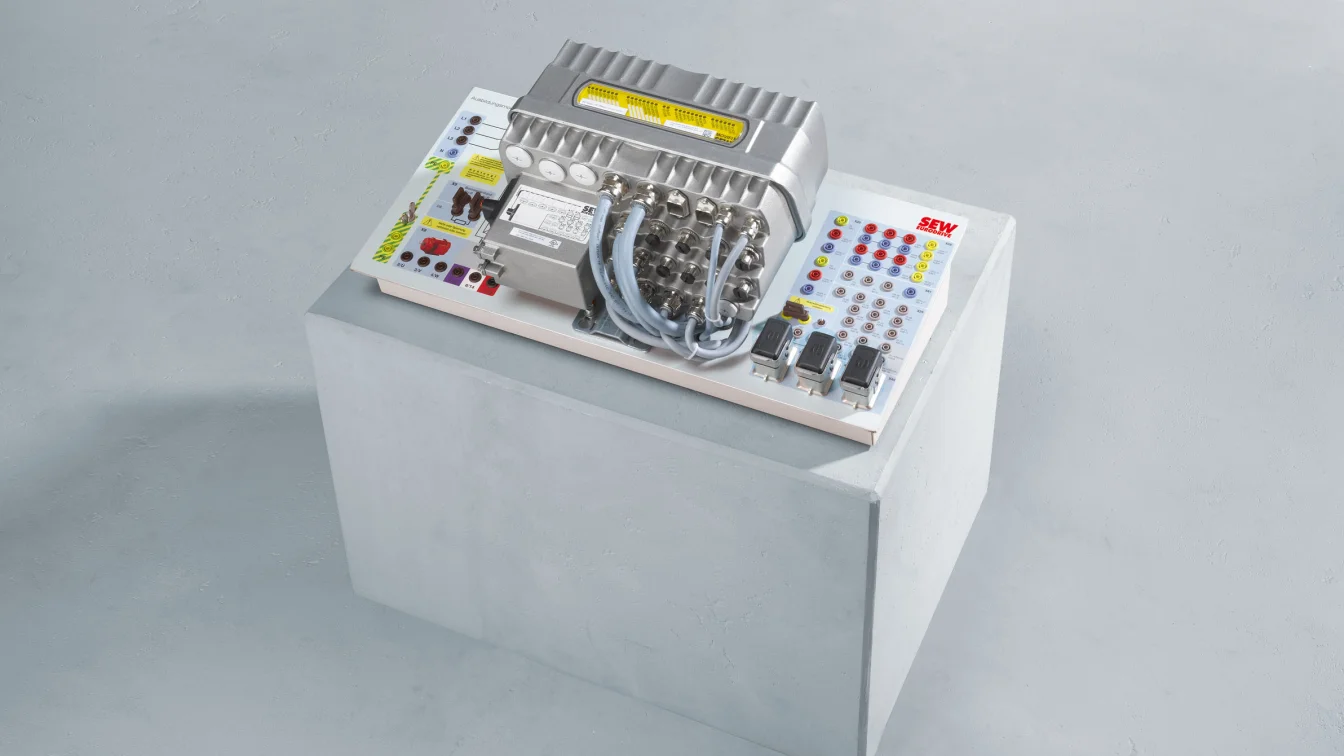 Didactics, MOVIFIT® drive inverter (MTF) teaching aid | SEW‑EURODRIVE